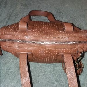 Isaac Mizrahi | Bags | Isaac Mizrahi Perforated Soft Leather Purse ...